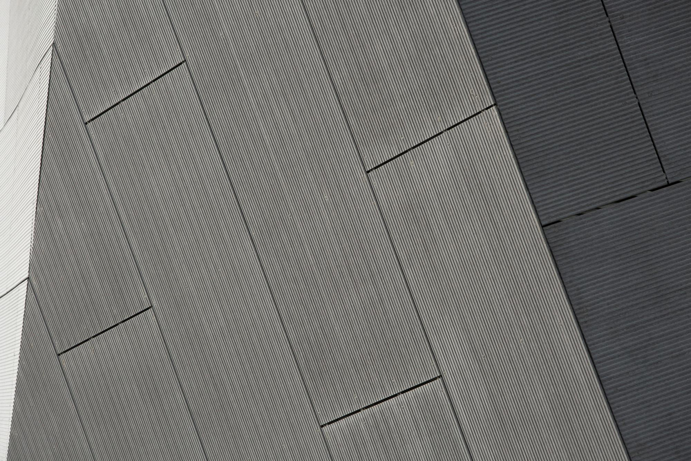 Detail Page - EQUITONE