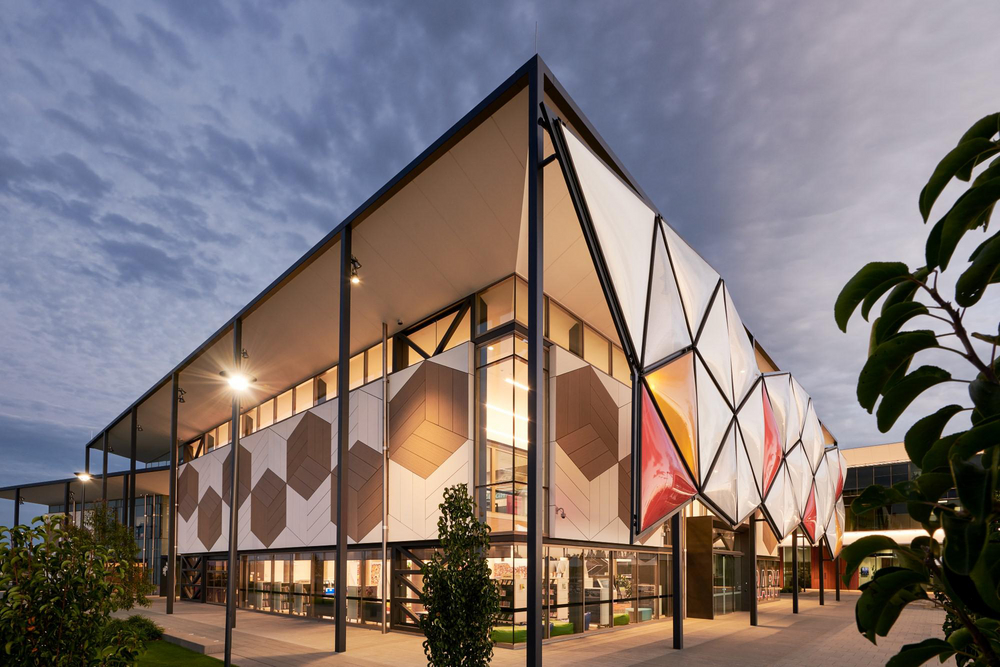 Oran Park Library - EQUITONE