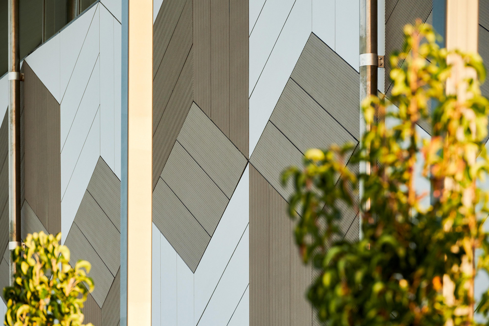 Oran Park Library, Sydney: EQUITONE [linea] & [tectiva] - EQUITONE