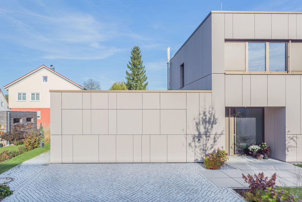 Entdecke die Referenz Wohnhaus KR, Deutschland - EQUITONE