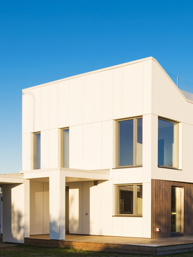 Terasiniai namai, Tiskrevälja - EQUITONE